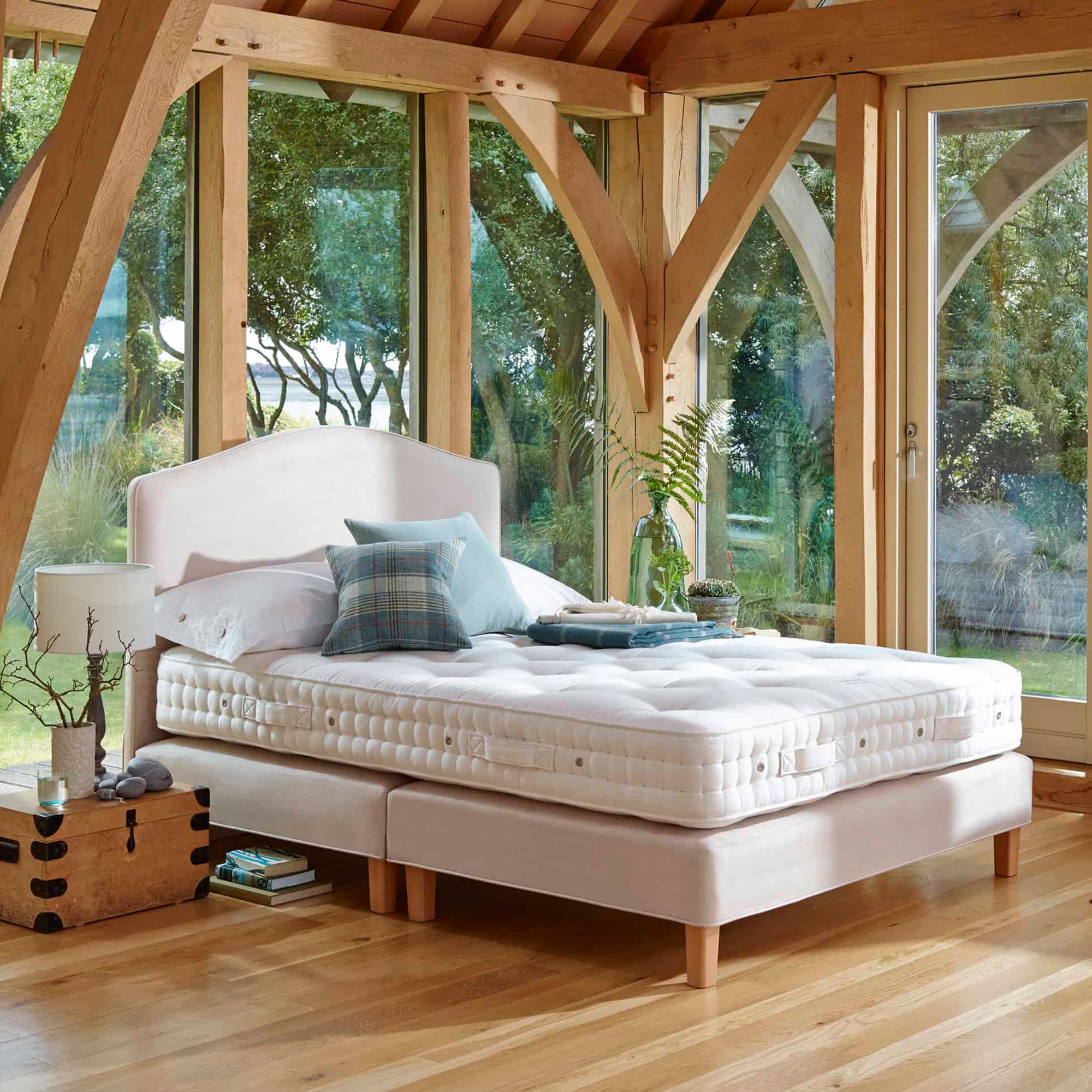 Vispring Elite Divan Set | Cookes Furniture