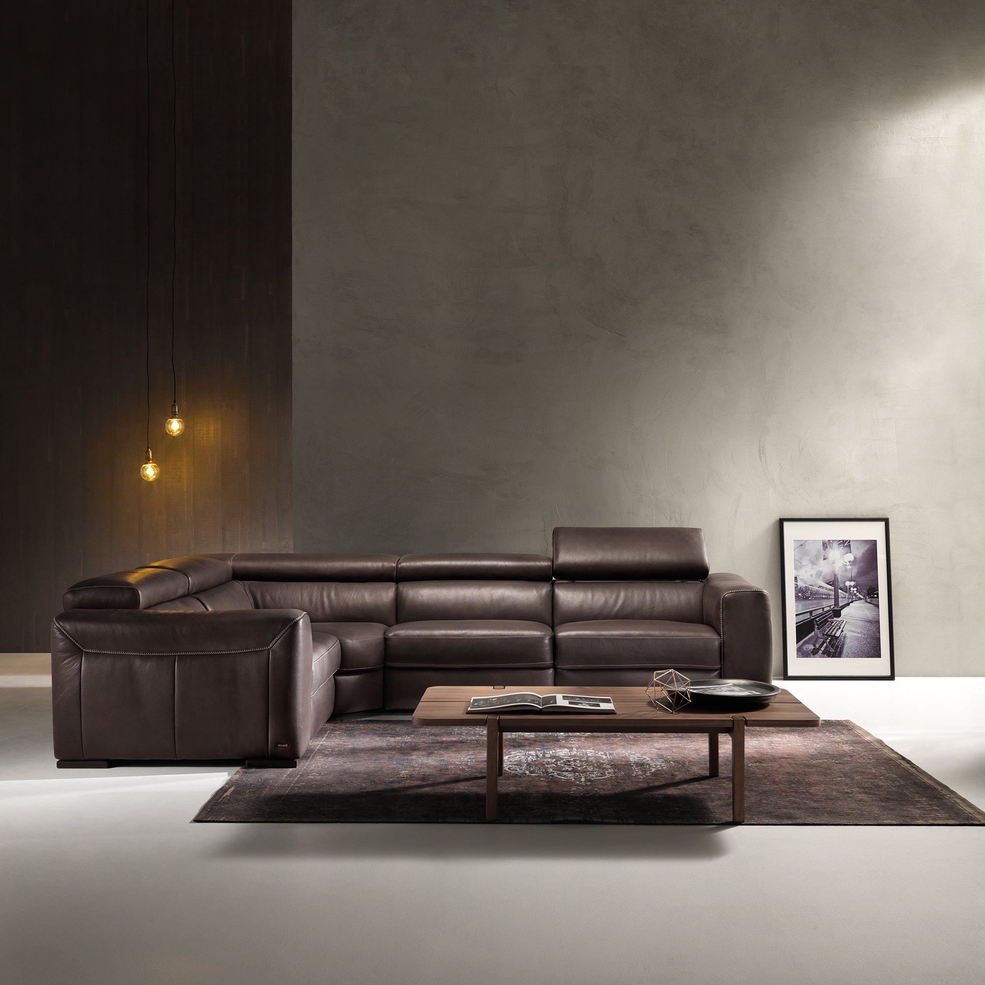Natuzzi Editions Forza Electric Recliner Corner Sofa | Cookes Furniture