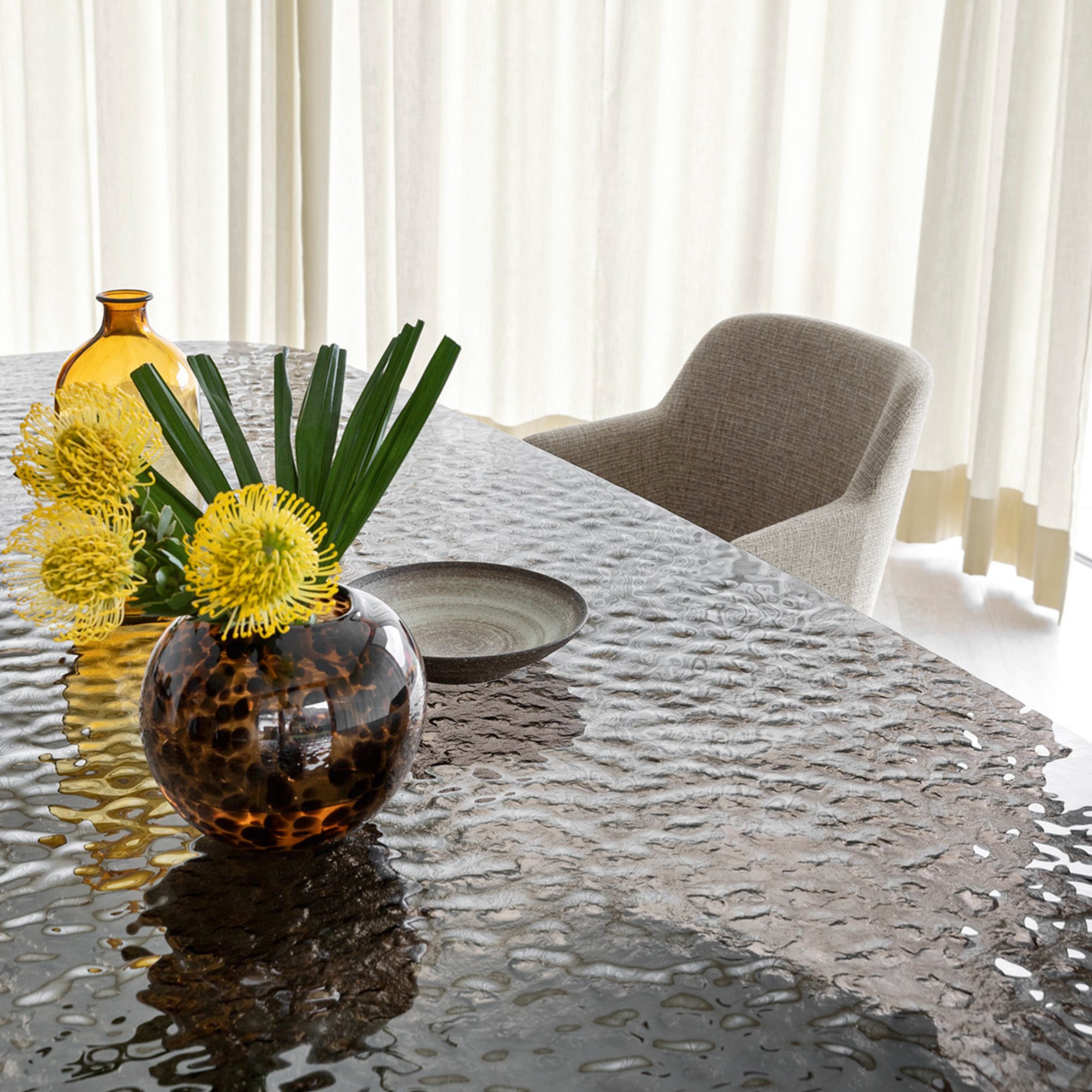 Calligaris Breeze: Modern Dining Table | Cookes Furniture