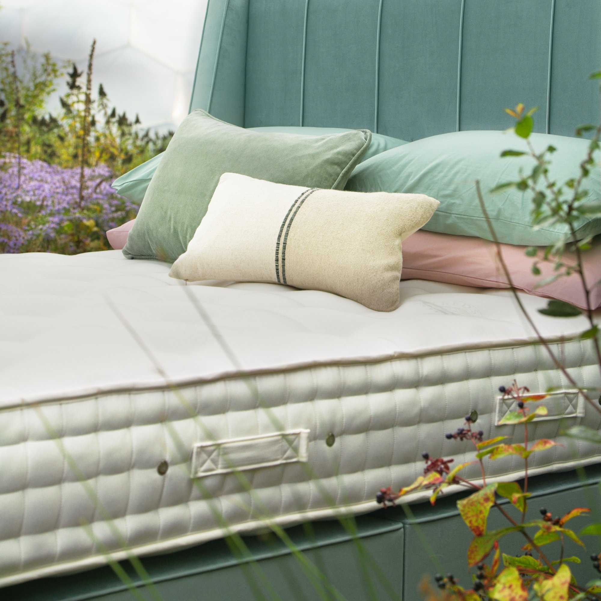 Hypnos Mediterranean Divan Set | Cookes Furniture