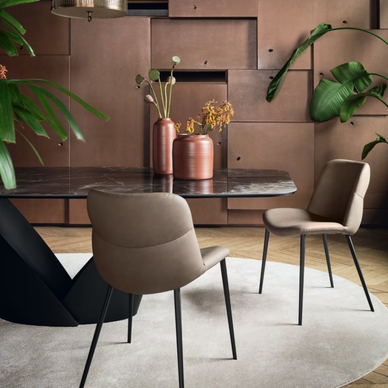 Calligaris Calla - Sculptural Centrepiece | Cookes Furniture